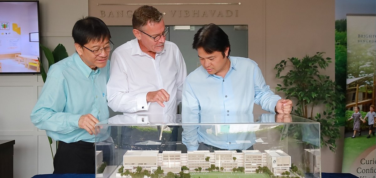 BCBV - ผู้อำนวยการฝ่ายออกแบบ Brighton College UK เยี่ยมชม | Brighton ...